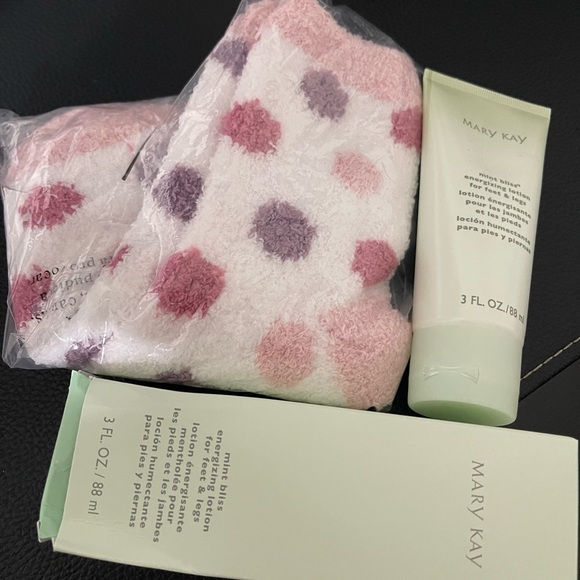 Mary Kay | Bath & Body | New Limited Edition Mary Kay Mint Bliss ...